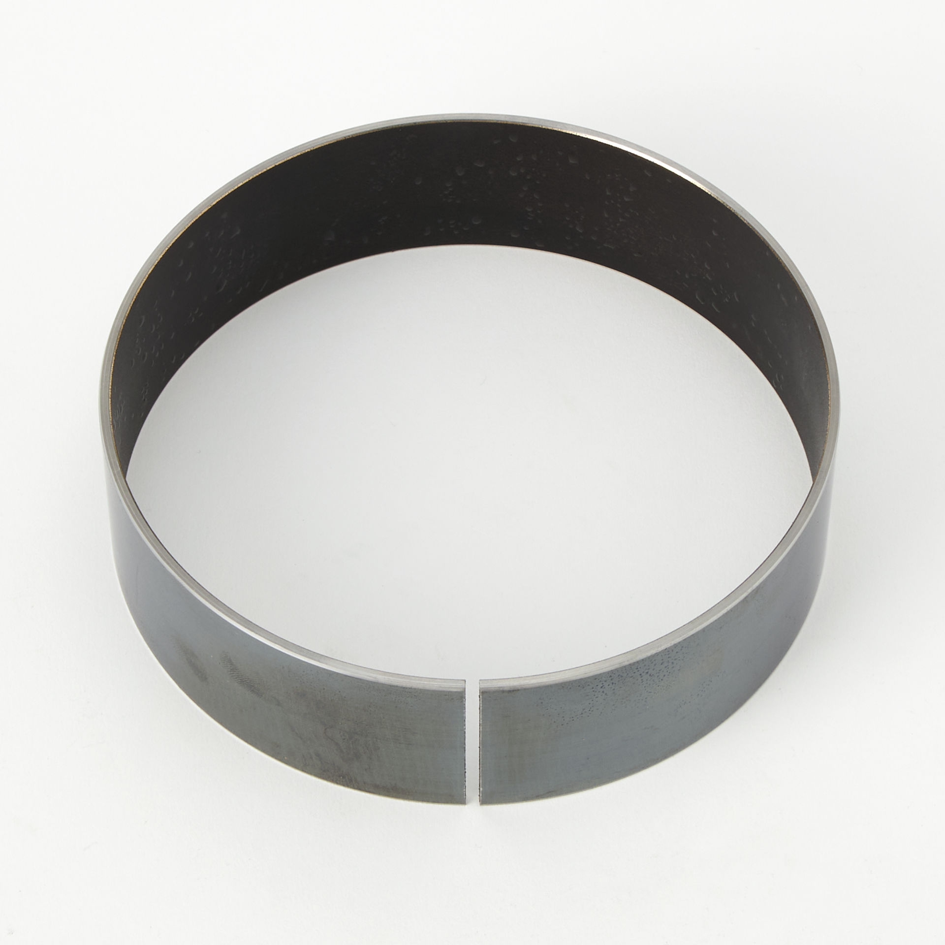BUSHING