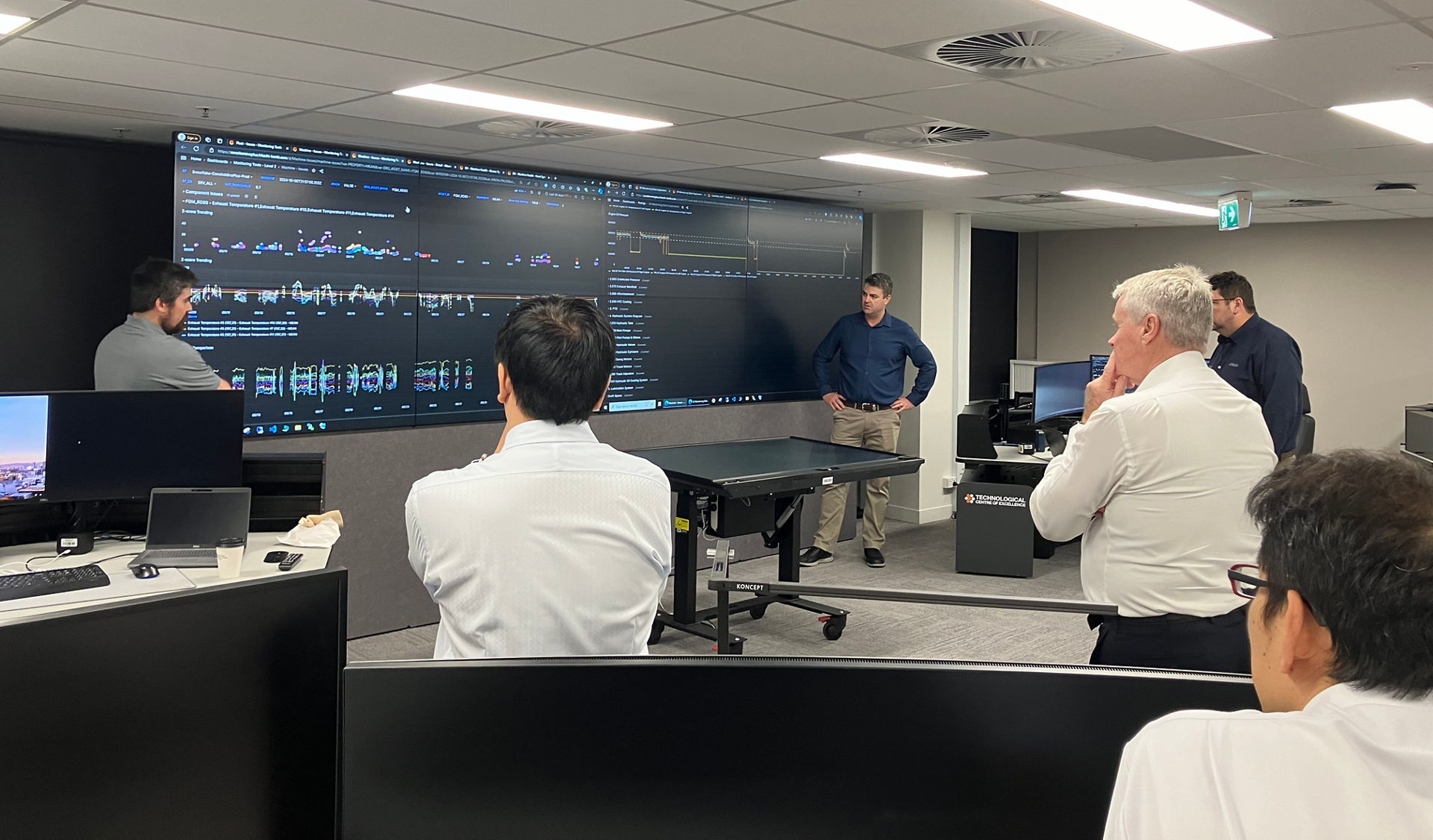 Hitachi Construction Machinery Launches LANDCROS Connect Insight ...