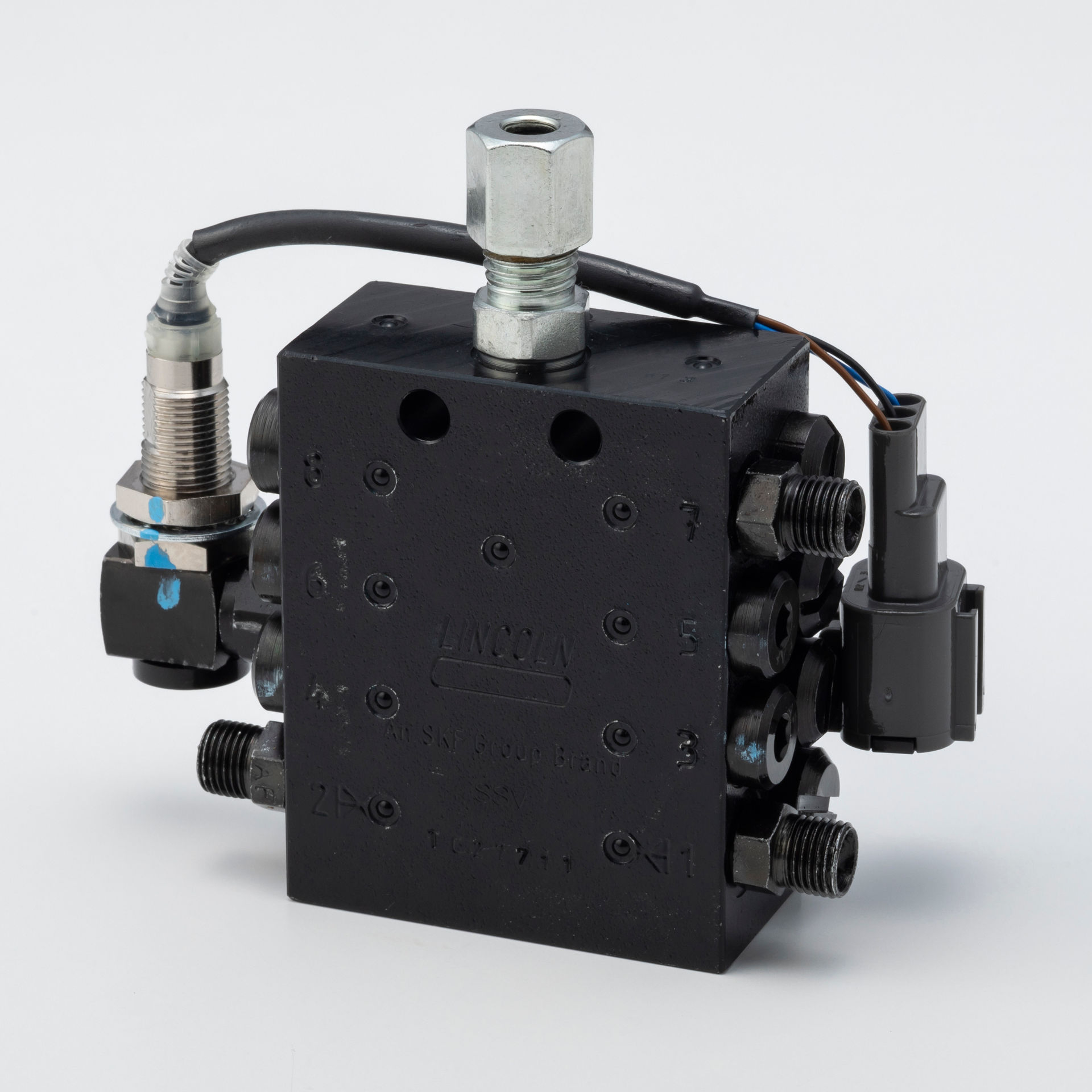 AUTO LUBE VALVE