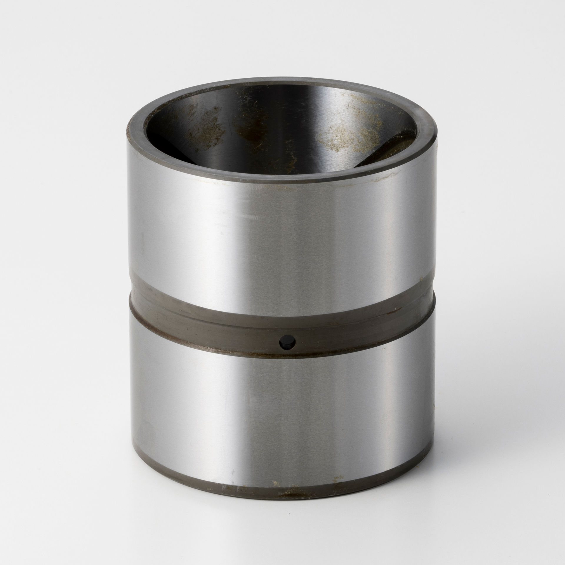 BUSH; BUCKET CYLINDER TUBE