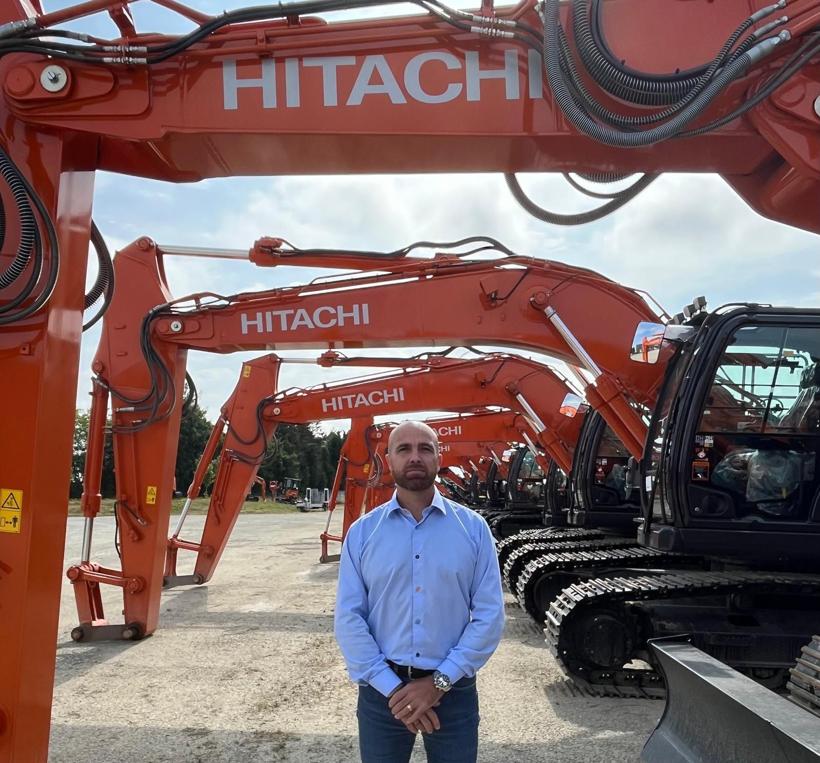 Communiqué Officiel : 15 septembre 2025 - Hitachi Construction ...