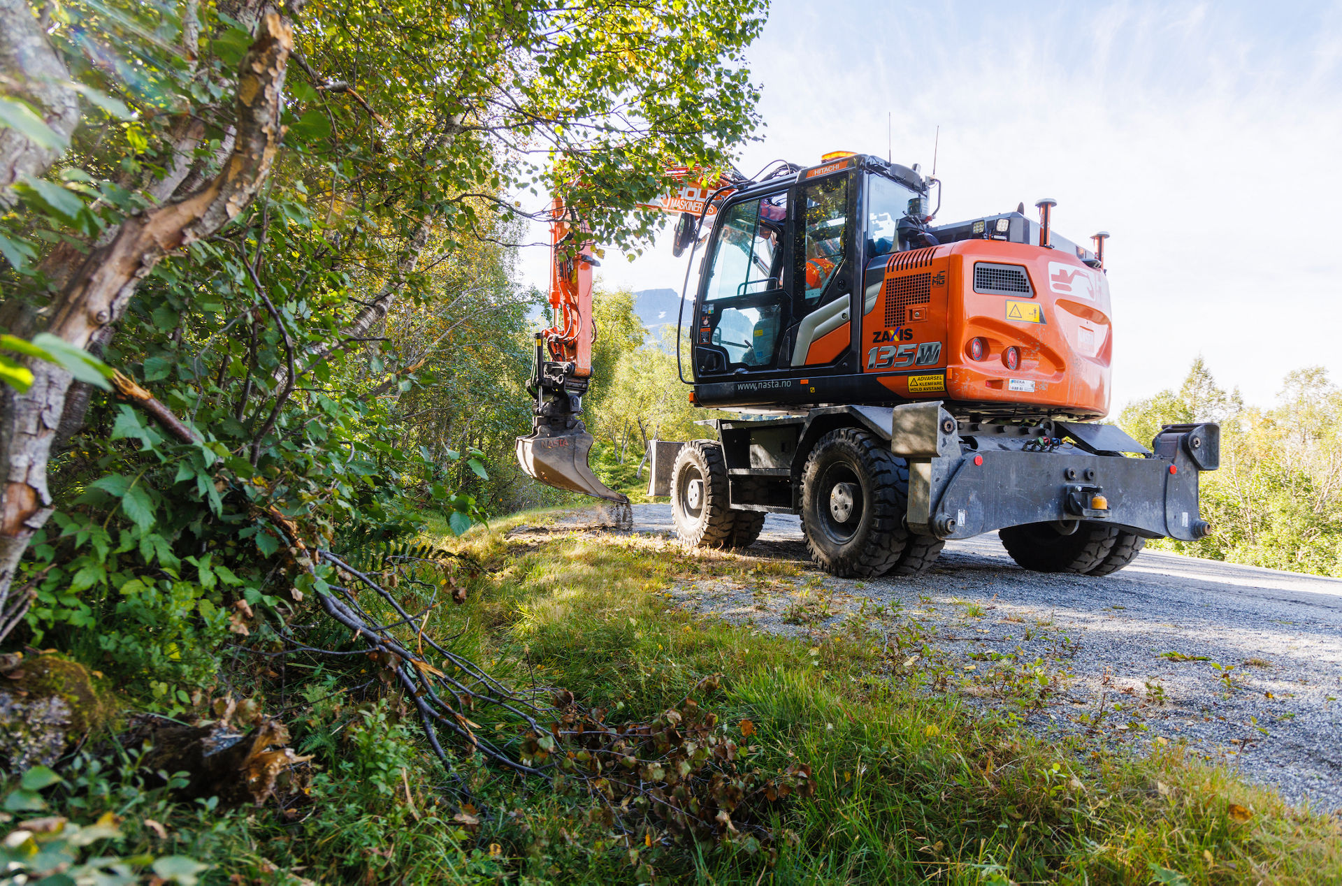 Meeting modern excavator demands across Europe - HitachiCM Europe