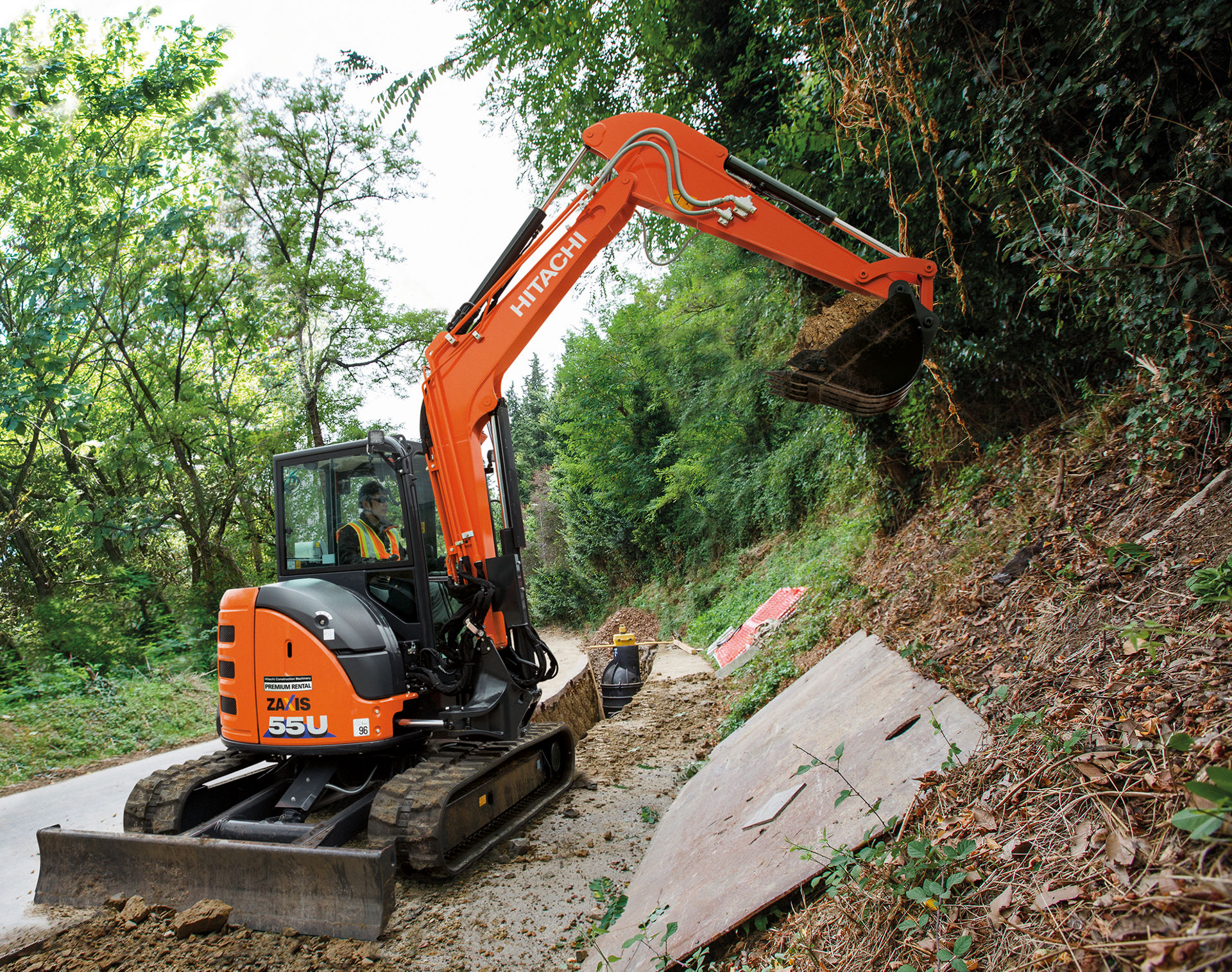 Hitachi mini excavators make a big difference to Italian rental fleet ...