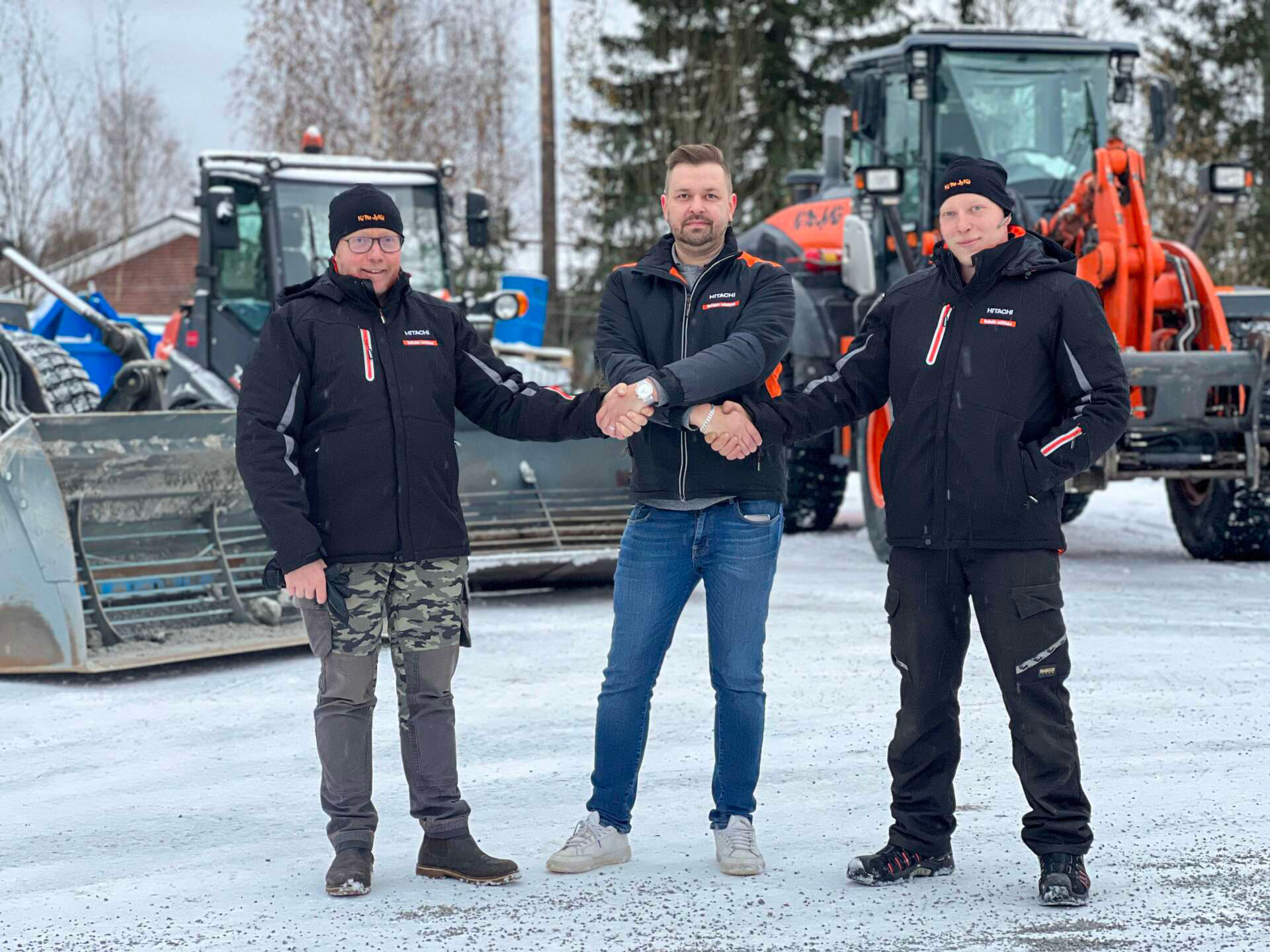 Finnish customer celebrates long-term relationship - HitachiCM Europe