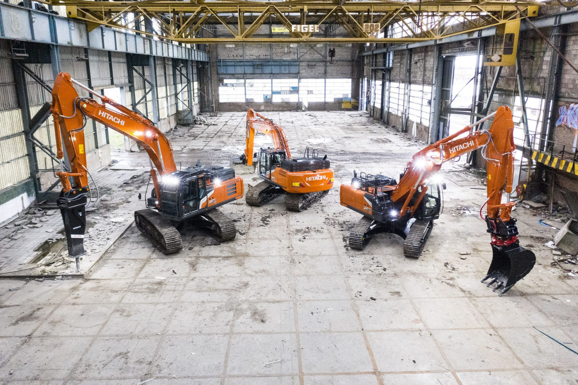 YOU'RE IN CONTROL WITH HITACHI ZAXIS-7 - Hitachi Construction Machinery UK
