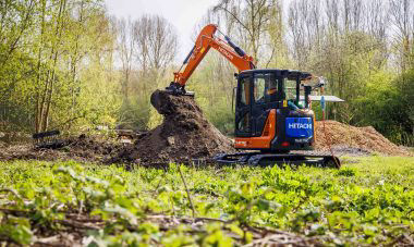 Hitachi launches first zero-emission five-tonne battery-powered ...