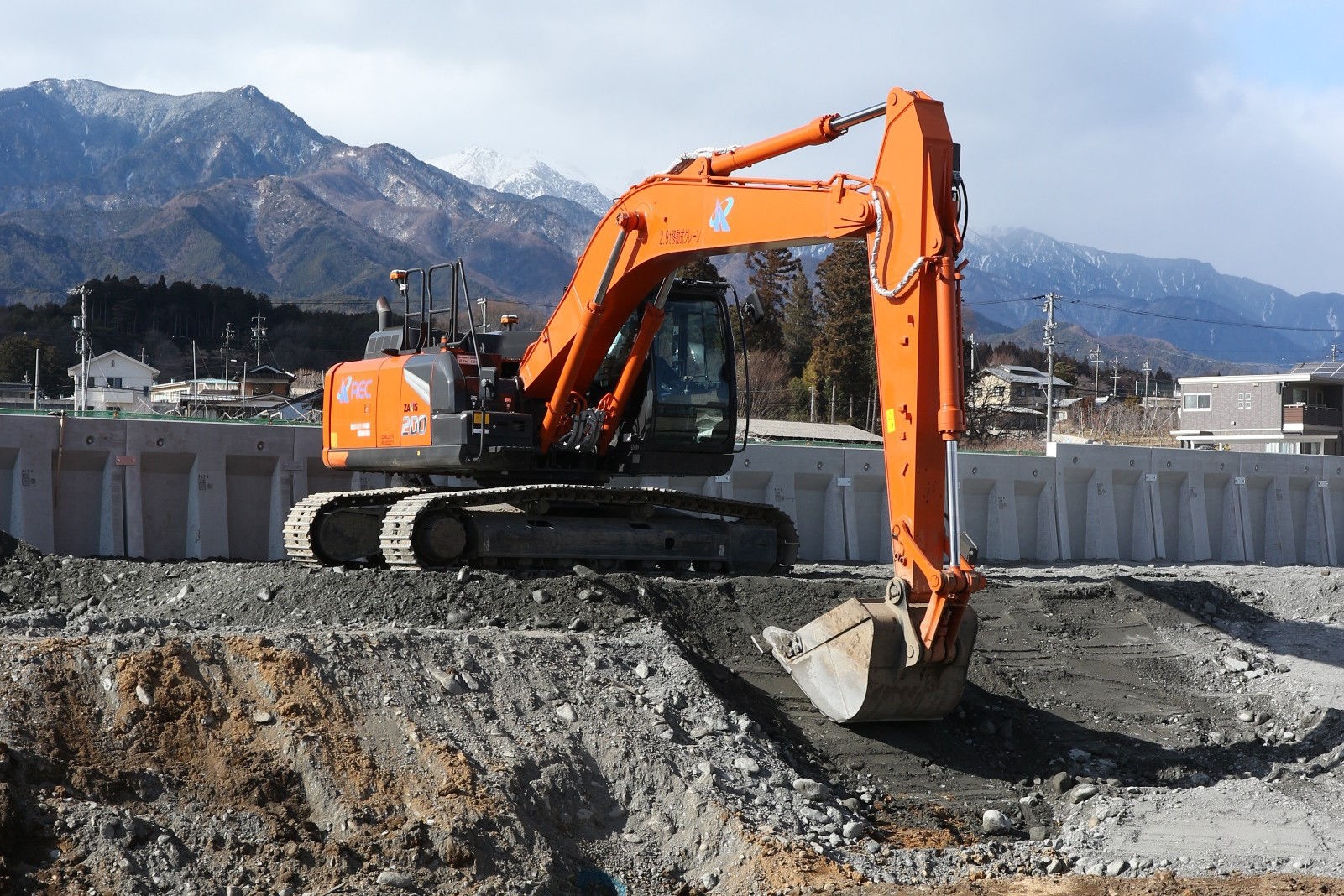 #83 福美建設株式会社 - 日立建機のICT施工