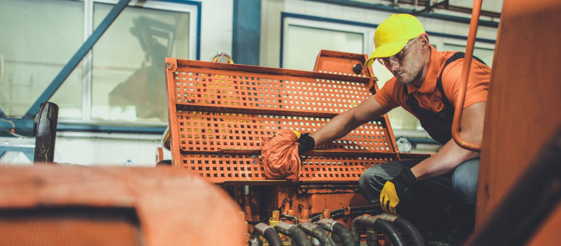Keeping your Equipment Running Smoothly: 5 Tools for the Tradesman ...